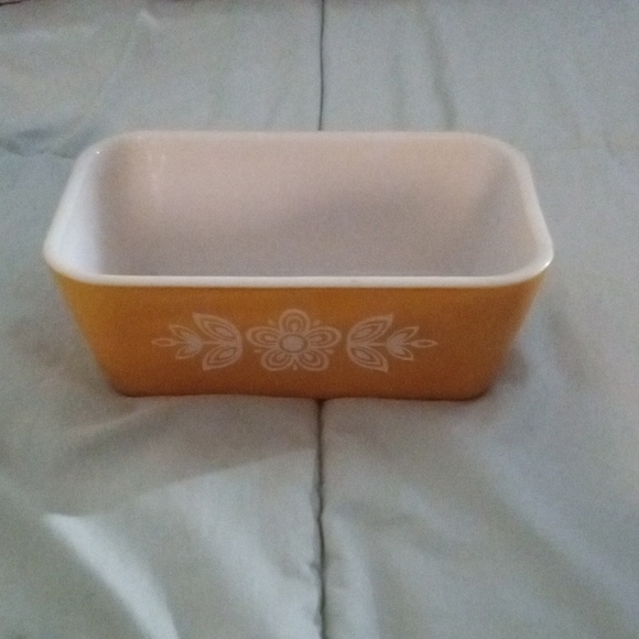 Pyrex | Kitchen | Pyrex Fridgie 5 Pint No Lid | Poshmark